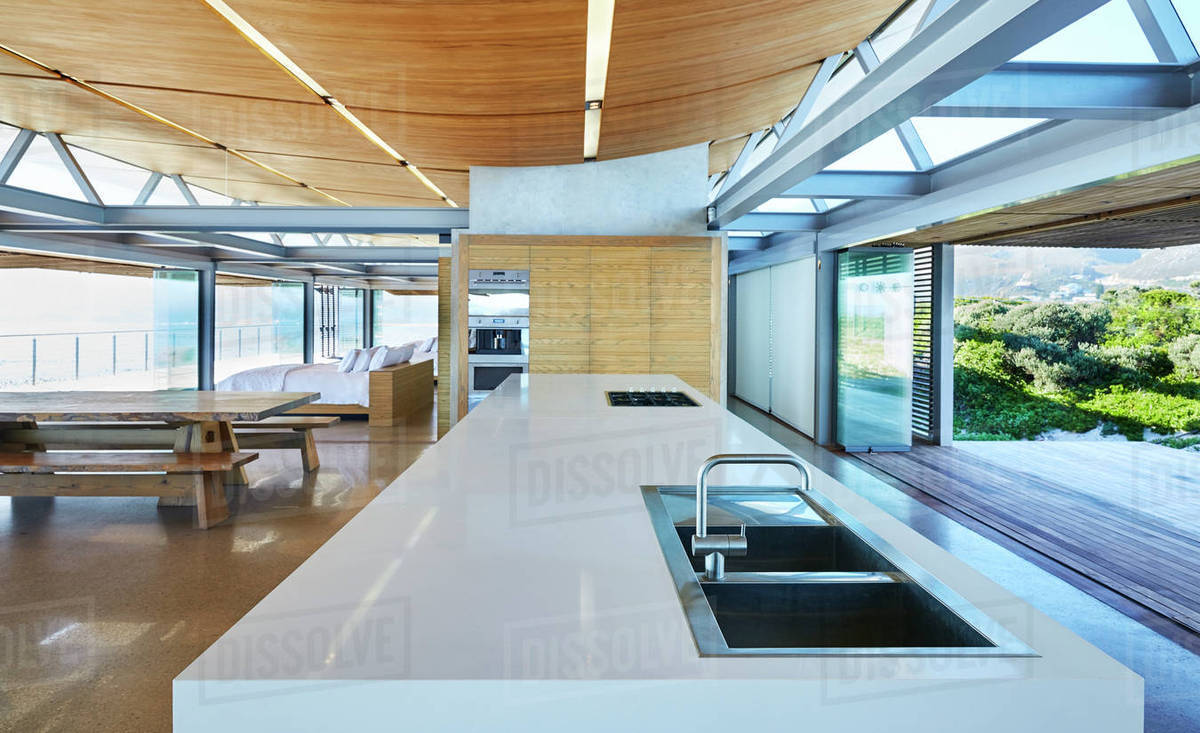 Modern luxury home showcase kitchen - Royalty-free Stock Photo | Dissolve