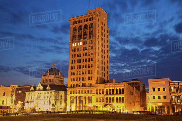 USA, Kentucky, Lexington, Courthouse illuminated at dusk - Royalty-free ...
