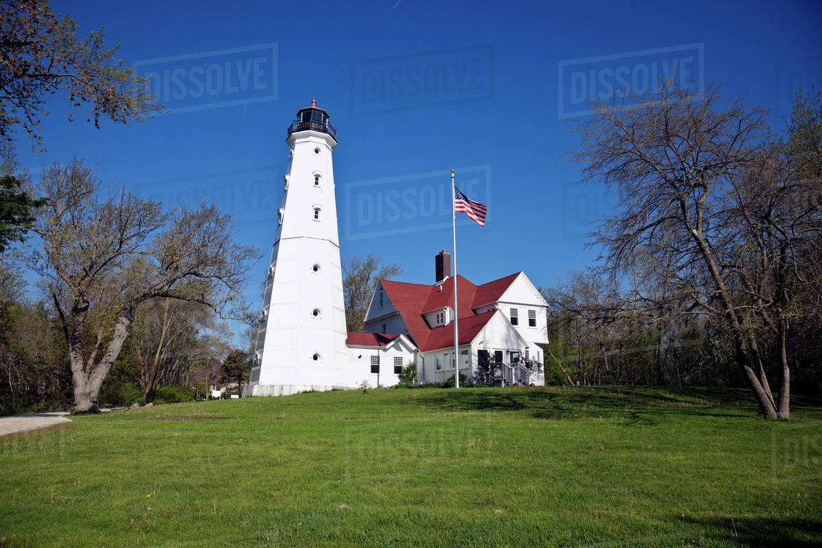 USA, Wisconsin, Milwaukee, View of Milwaukee lighthouse - Royalty-free ...
