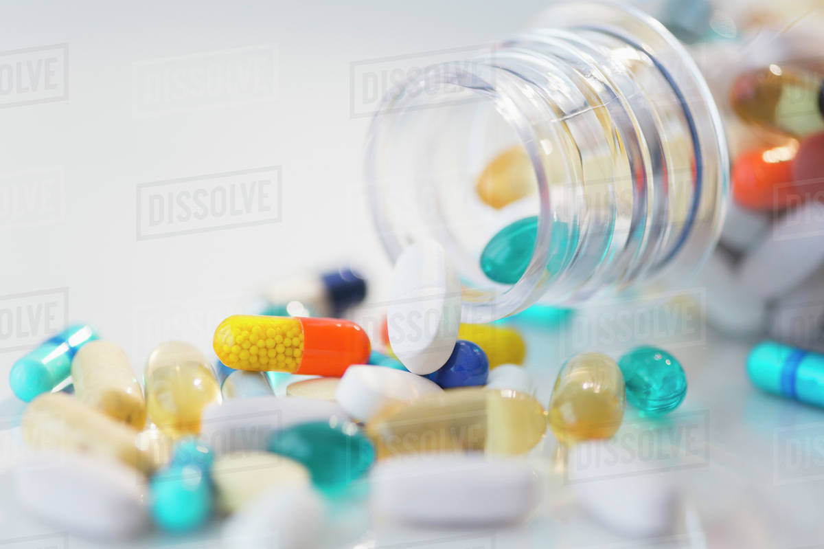 Studio shot of various pills - Royalty-free Stock Photo | Dissolve