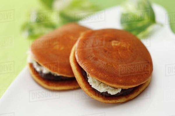 Dorayaki (Japanese sweets) - Royalty-free Stock Photo | Dissolve
