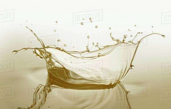 A splash of oil - Royalty-free Stock Photo | Dissolve