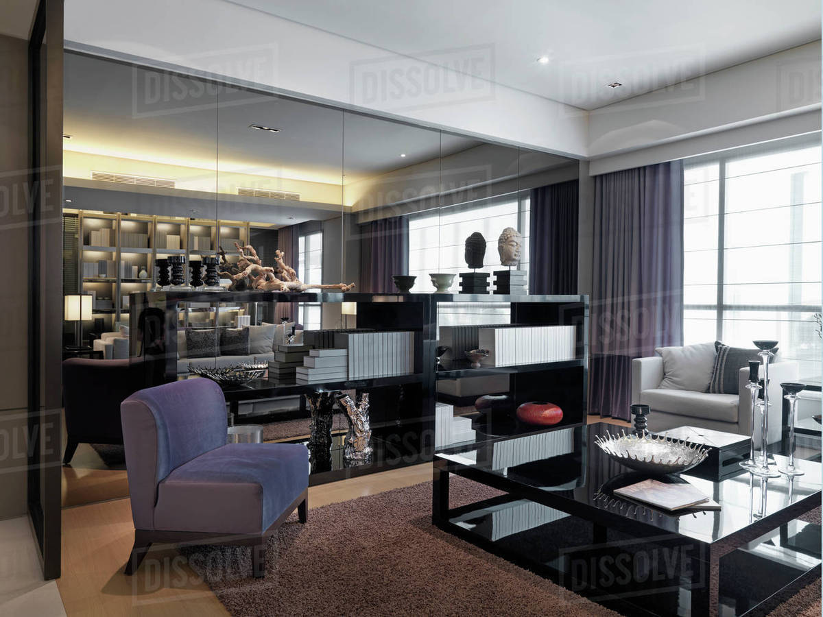 Modern sitting area - Royalty-free Stock Photo | Dissolve