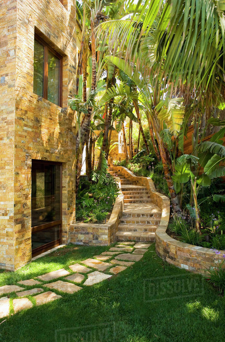 Tuscan Style Stairs A Modern Tuscan Staircase Renovation Engineering