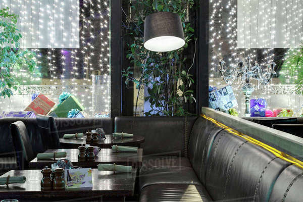 Restaurant windows decorated with gift boxes and illumination - Royalty ...