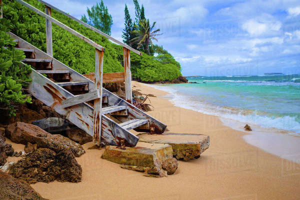 Wooden steps onto beach, North Shore, Oahu, Hawaii, America, USA ...