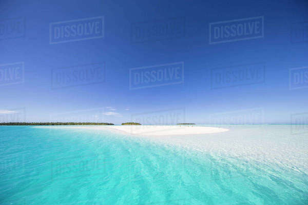 Tropical beach, Cook Islands, South Pacific - Stock Photo - Dissolve