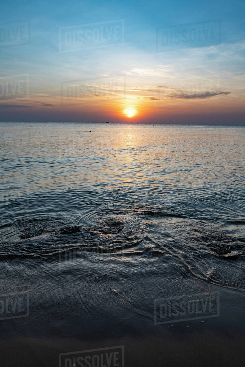 Sunset over the ocean, Ong Lang beach, island of Phu Quoc, Vietnam ...