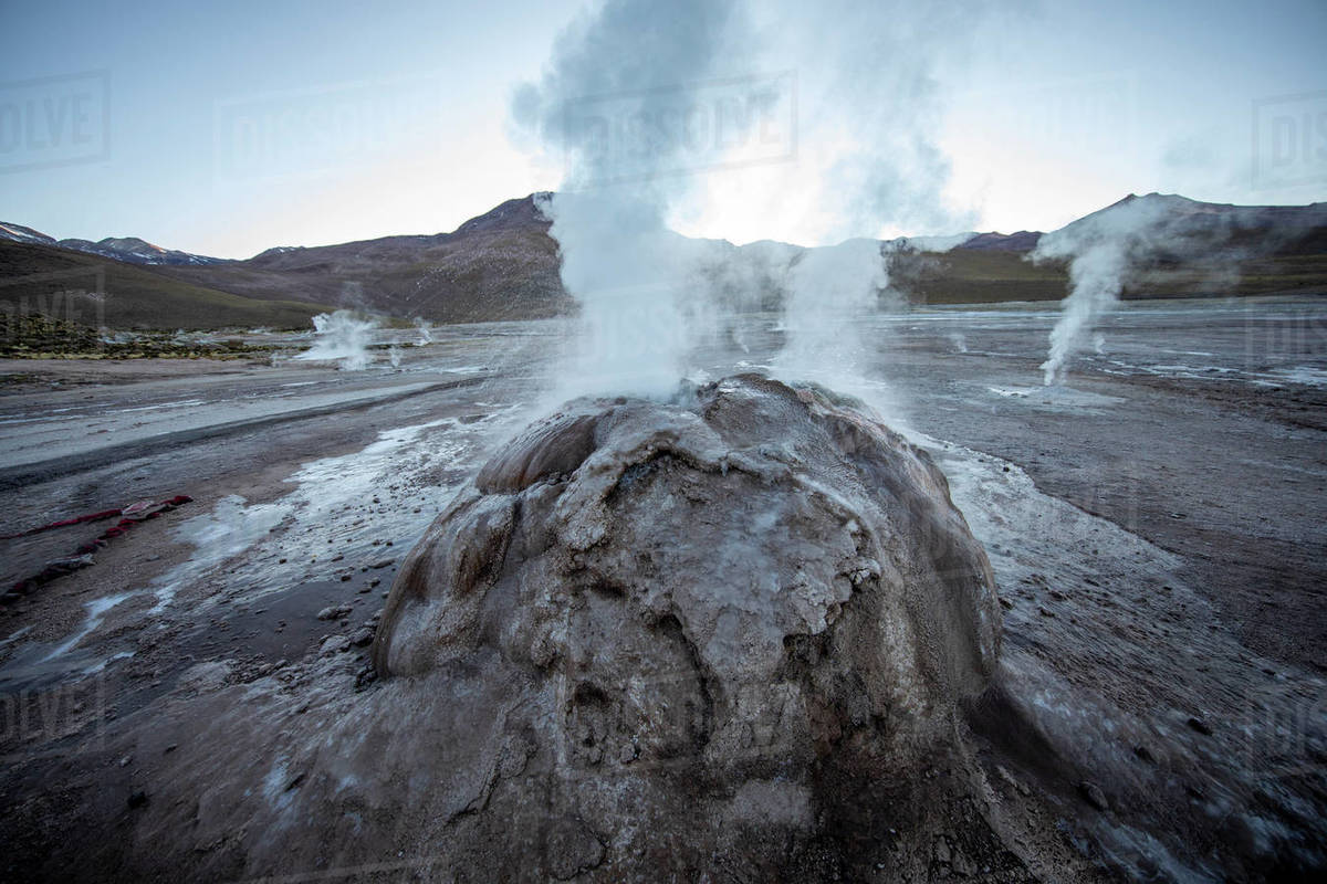 Geysers del Tatio (El Tatio), the third largest geyser field in the ...