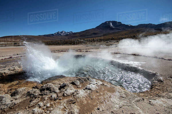Geysers del Tatio (El Tatio), the third largest geyser field in the ...