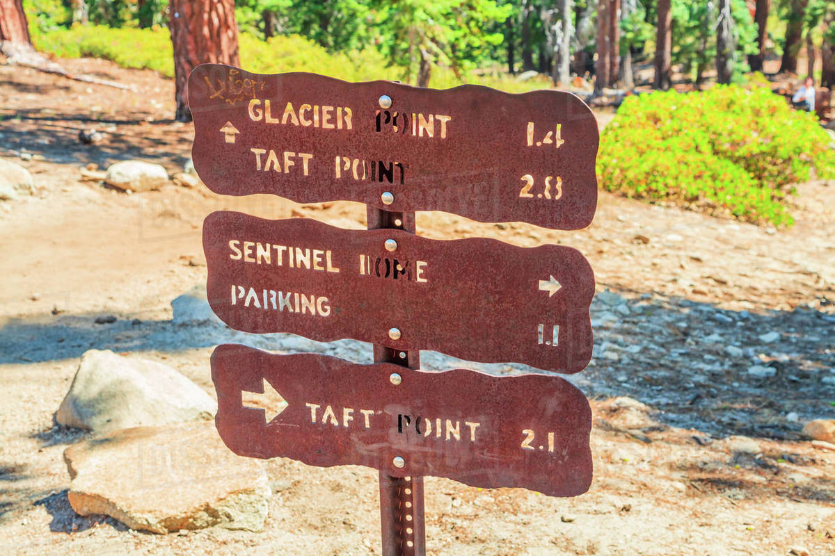 Yosemite National Park sign for Glacier Point, Taft Point and Sentinel ...