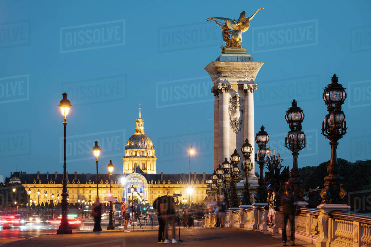 Pont Alexandre III and Les Invalides, Paris, Ile-de-France, France ...
