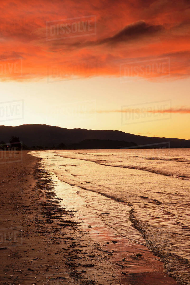 Sunset at Pohara Beach, Golden Bay, Tasman, South Island, New Zealand ...
