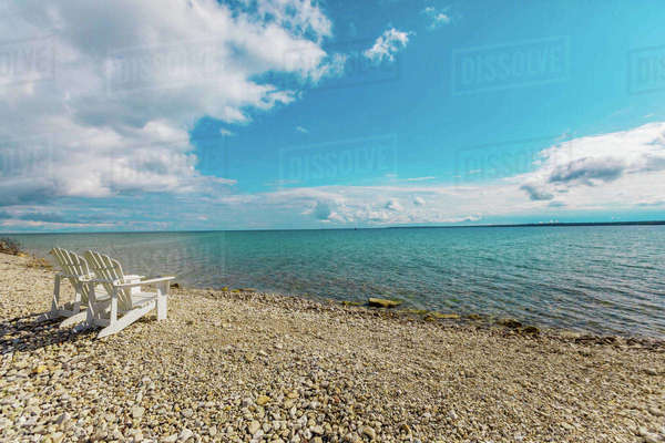 Crystal clear waters and pebbled beaches, Mackinac Island, Michigan ...