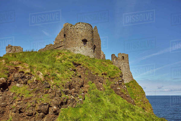 Dunluce Castle, near Portrush, County Antrim, Ulster, Northern Ireland ...