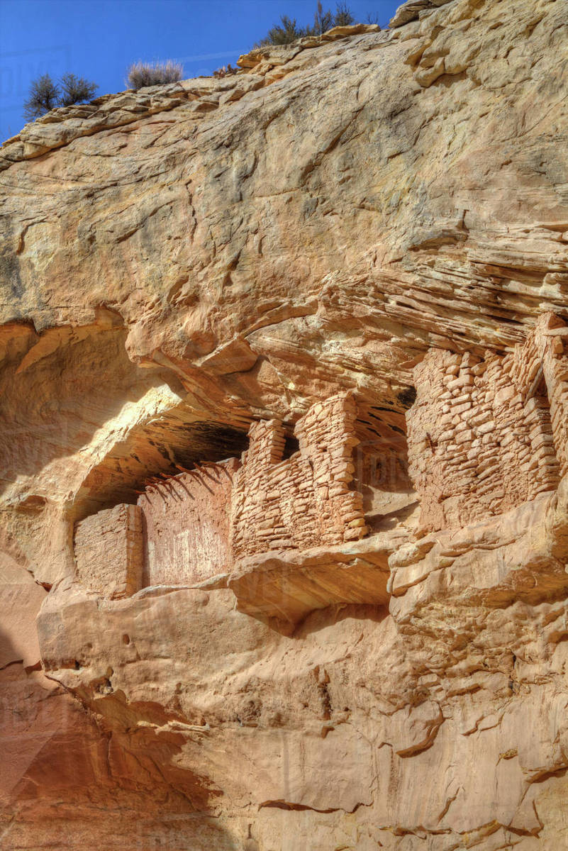 Target Ruins, Ancestral Pueblo, up to 1000 years old, Coomb Ridge area ...