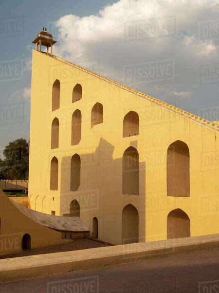 JAIPUR, INDIA : stairs to canopy on world's largest sundial at jantar ...