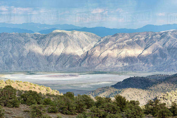 USA, California, Inyo National Forest. Landscape of Inyo Mountains at ...