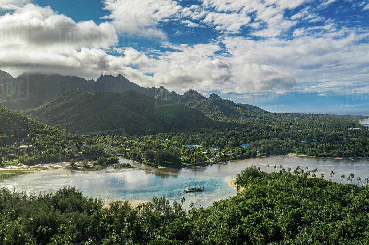 View across Rarotonga mountains landscape, forest and a lagoon - Stock ...