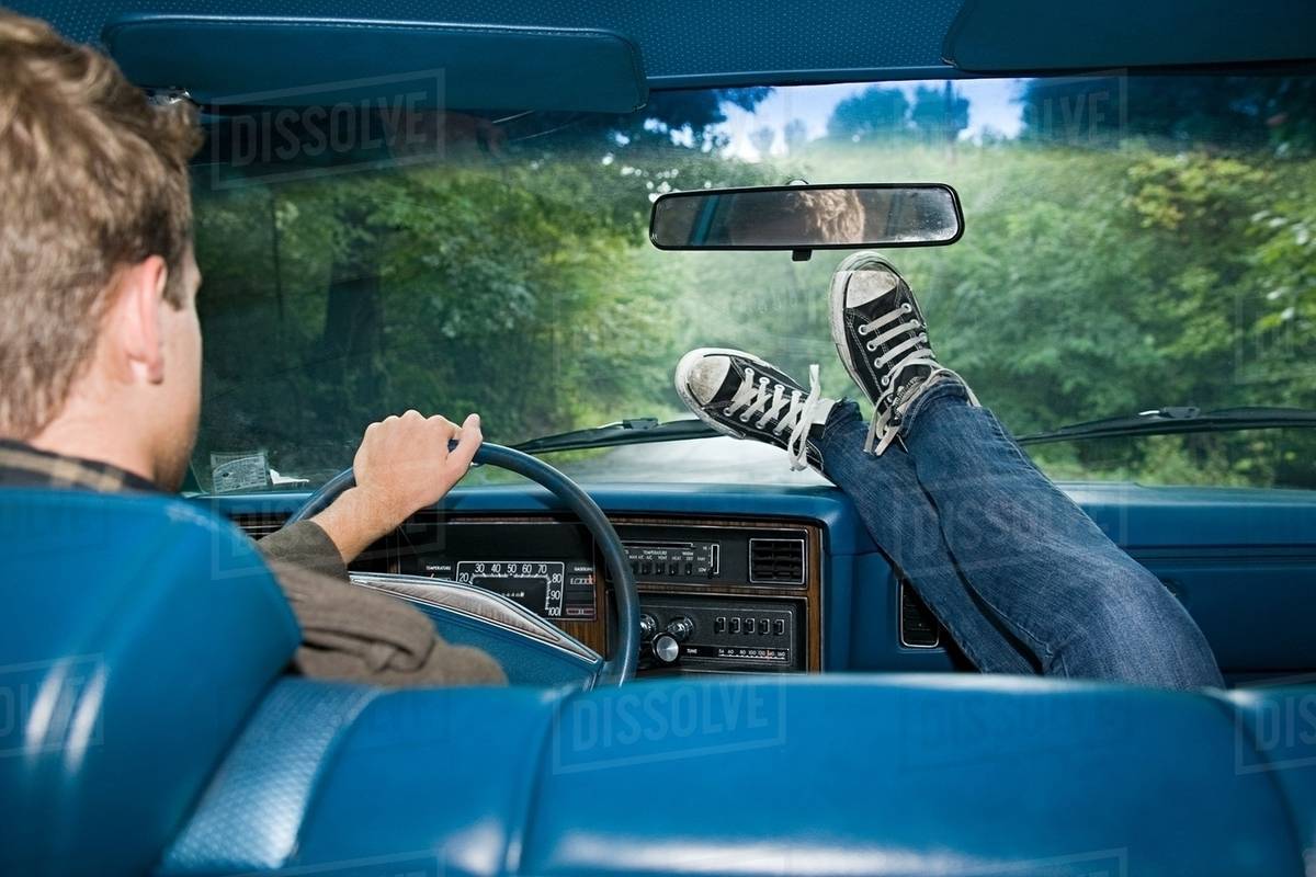 Young people in car - Stock Photo - Dissolve
