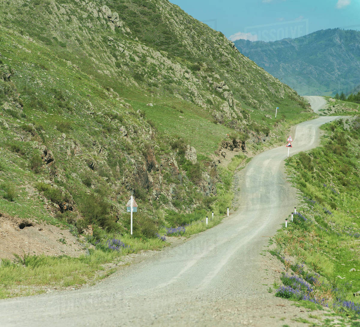Extreme road in mountains in Altay, Siberia, Russia - Royalty-free ...