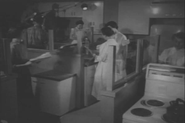 1950s - The Meredith Publishing Company in Des Moines, Iowa prints ...