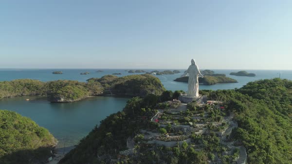 Statue of Jesus Christ on Pilgrimage island in Hundred Islands National ...
