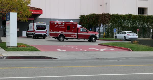 LOS ANGELES, CA/USA - MARCH 16, 2020: Los Angles Fire Department ...
