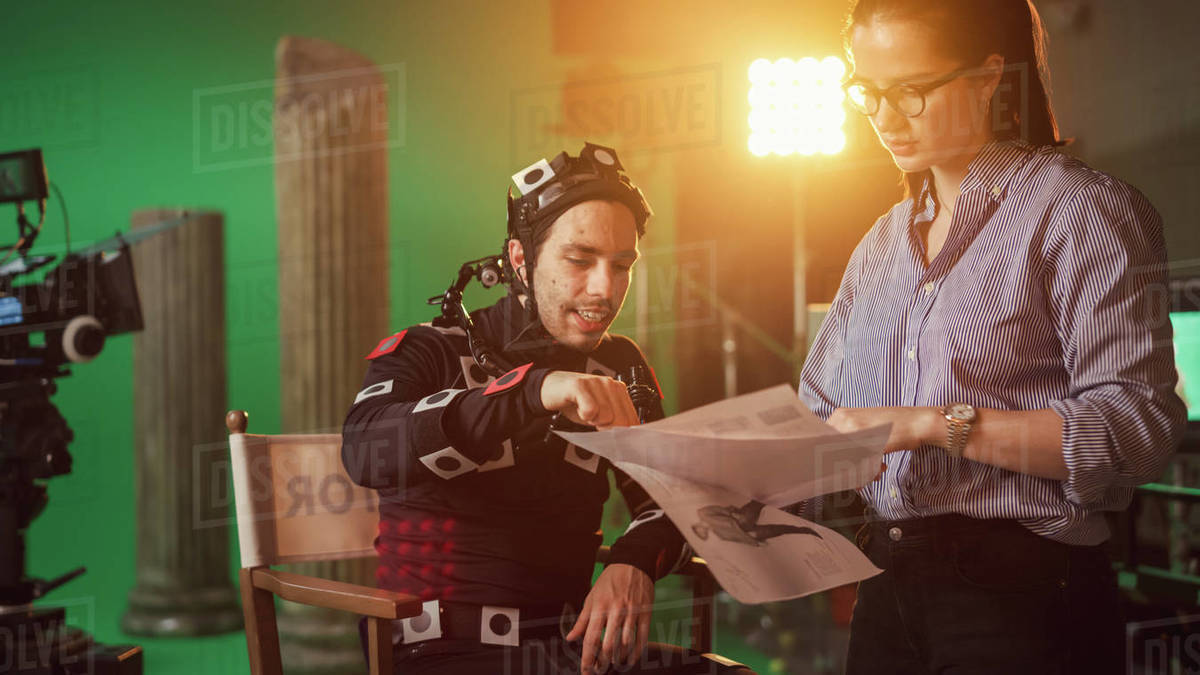 On Film Set: Prominent Female Director Explains Scene to Male Actor ...