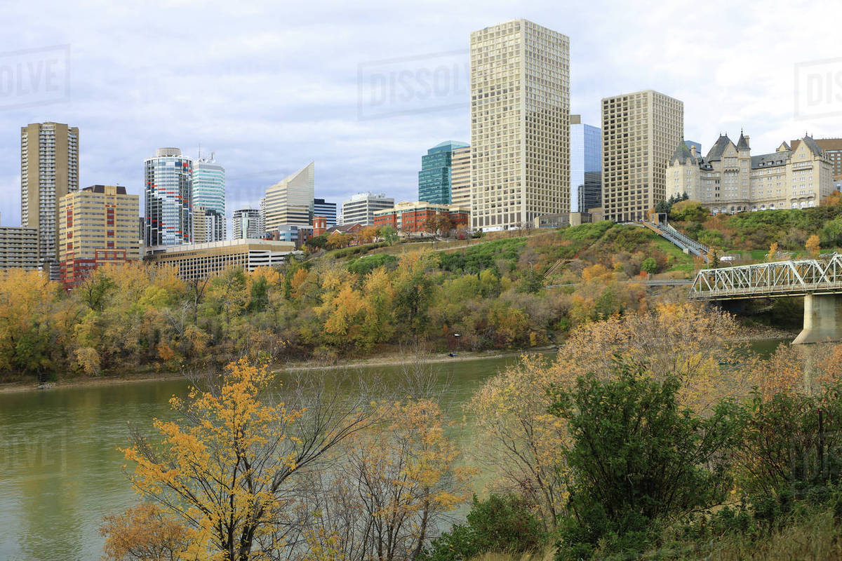 Edmonton city center with colorful aspen in autumn - Stock Photo - Dissolve