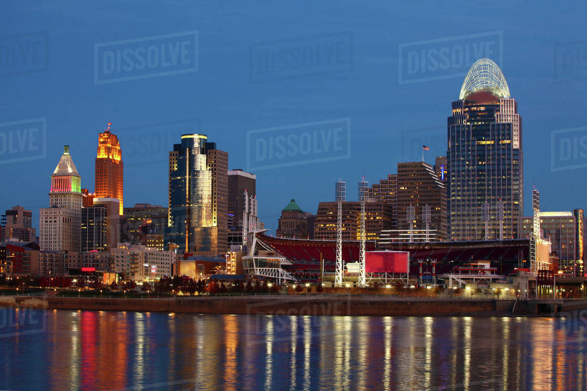 Cincinnati city center at twilight with reflections - Stock Photo ...