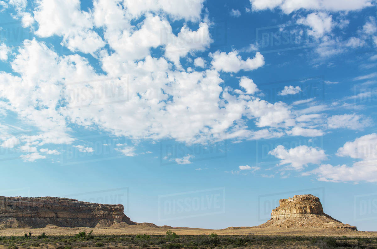 Fajada Butte and Chacra Mesa in the Chaco Culture National Historical ...