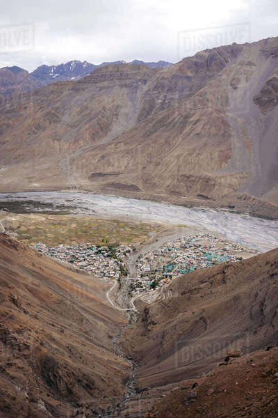 Village of Kaza along the Dhar Lung Wooh mountain pass in Spiti Valley ...