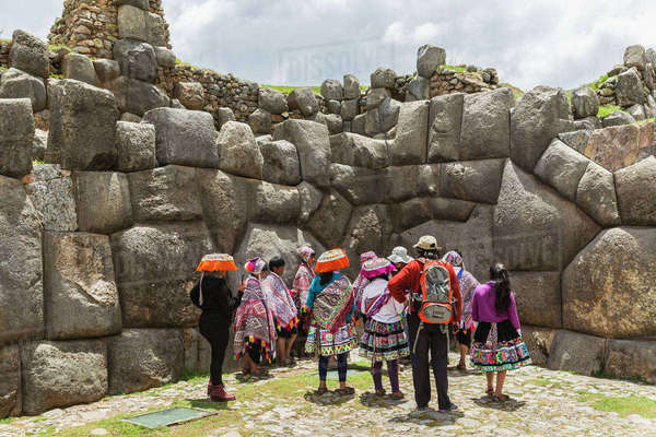 Inca school children tour ancient Inca Capital of Sacsayhuaman near ...