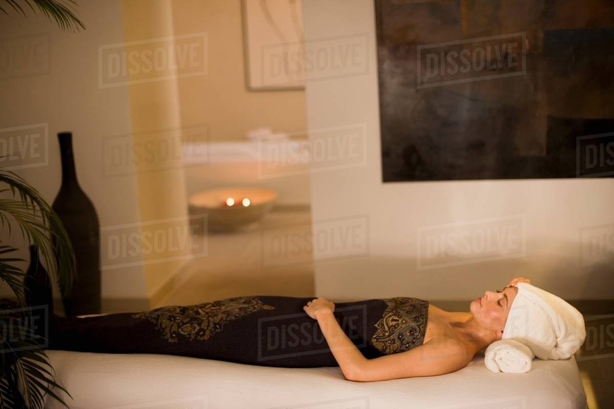 A day in a wellness spa - Stock Photo - Dissolve