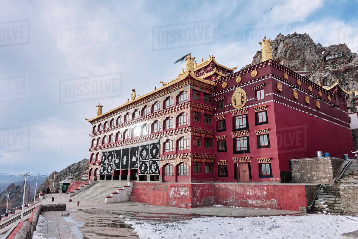 Zizhu Temple, Dêngqên, Xizang, China - Stock Photo - Dissolve