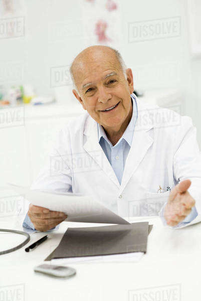 Doctor conducting medical consultation - Royalty-free Stock Photo ...